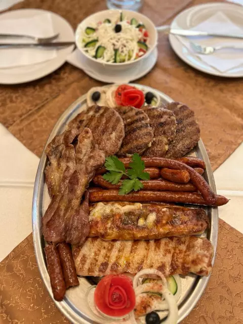 Roštilj i kuvana jela Dimitrovgrad | KAFANA MALI BRMKO